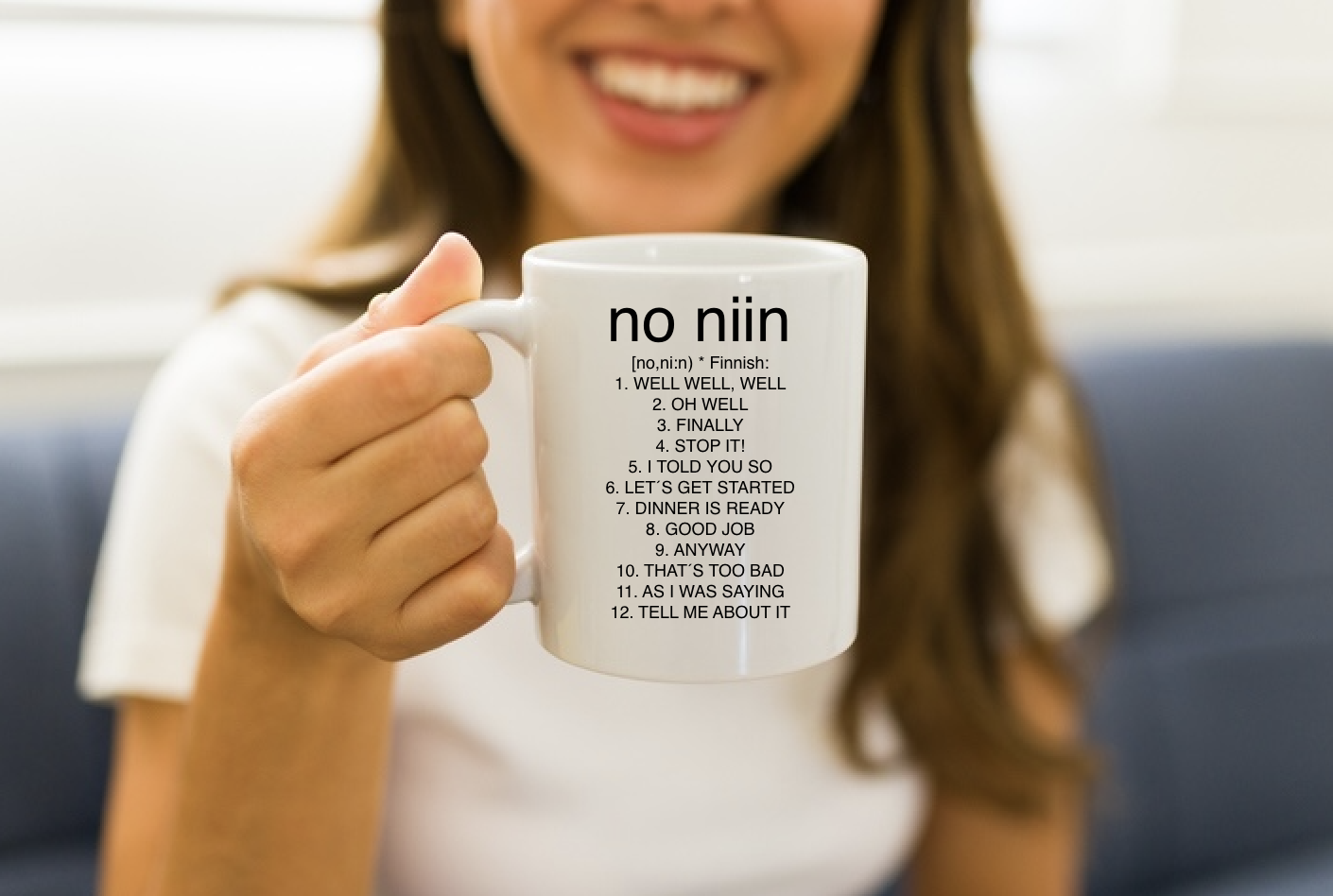 "No niin" -suomen kielen sveitsiläinen linkkuveitsi